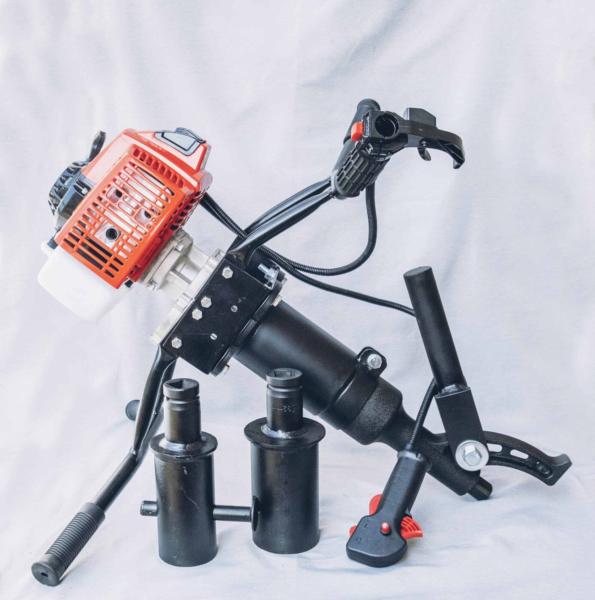 Сваекрут мотобур 2в1 63 куб. см. 2400Вт.