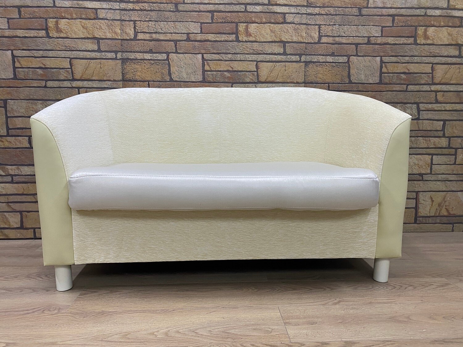 Диван GRUPPO 396 монти размер: 130 х 68 см, комбинированный цвет бежевый №А-2