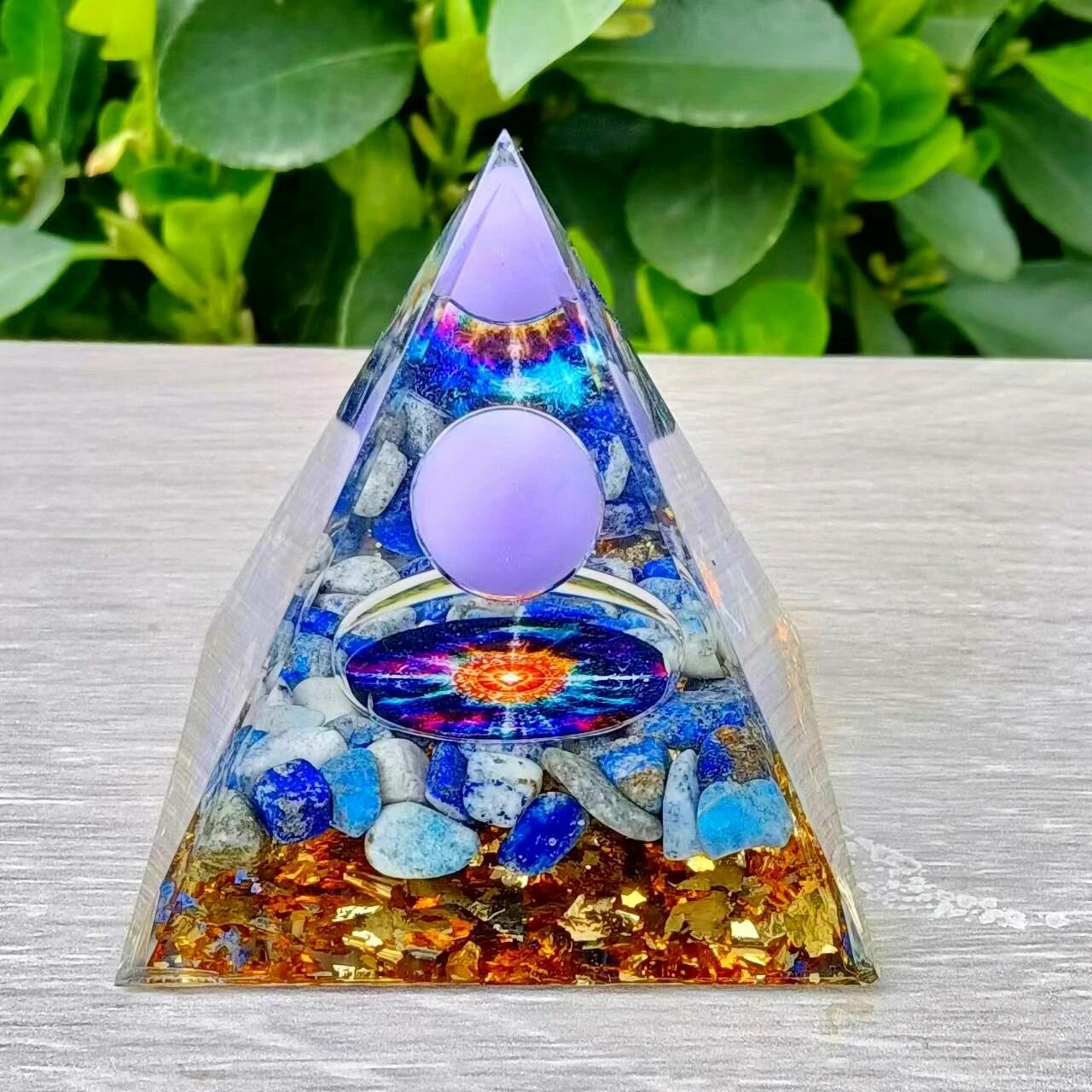 Алтарная атрибутика/ энергетическая пирамида /Используется в ритуалах, медитации, поглощении энергии. Размер калибр 10 см