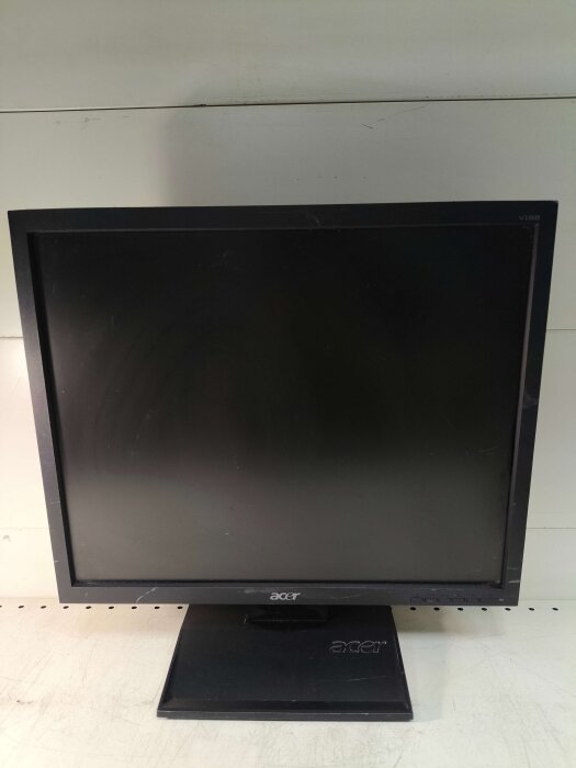 Монитор с дефектом ЖК 19" 5:4 Acer v193 Db черный VGA