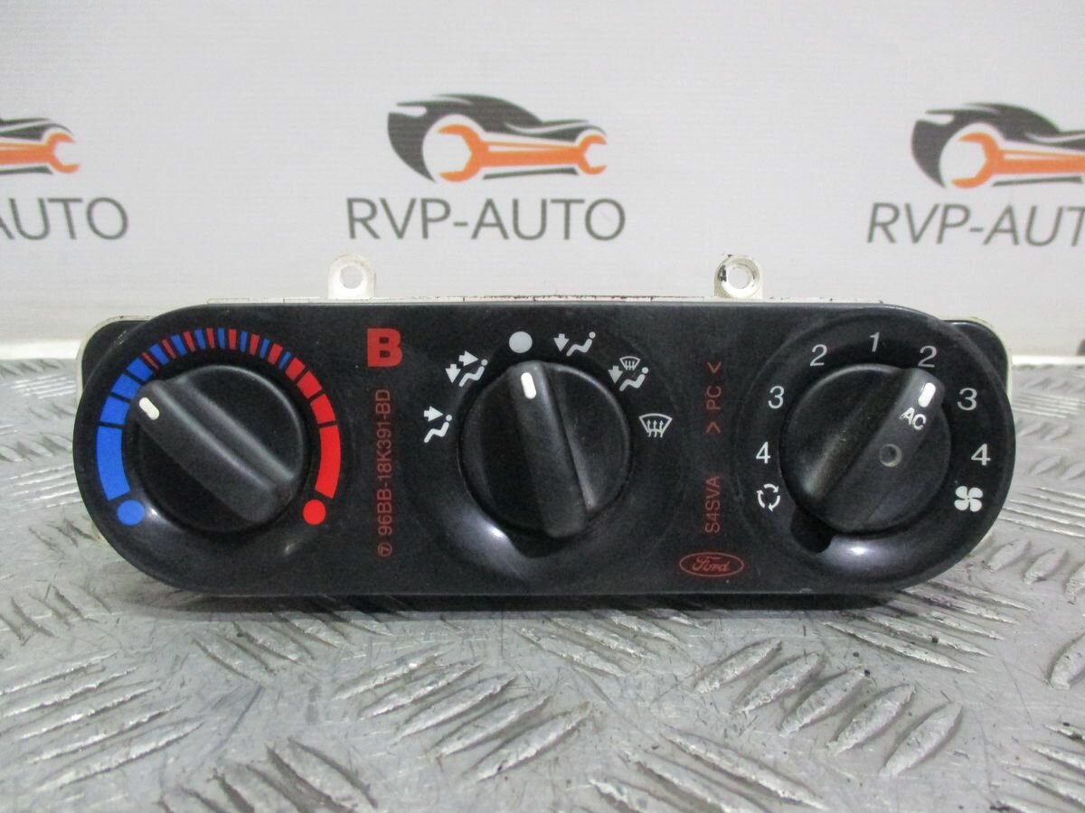 Блок управления отопителем Ford Mondeo 2 1996-2000 93BW18D