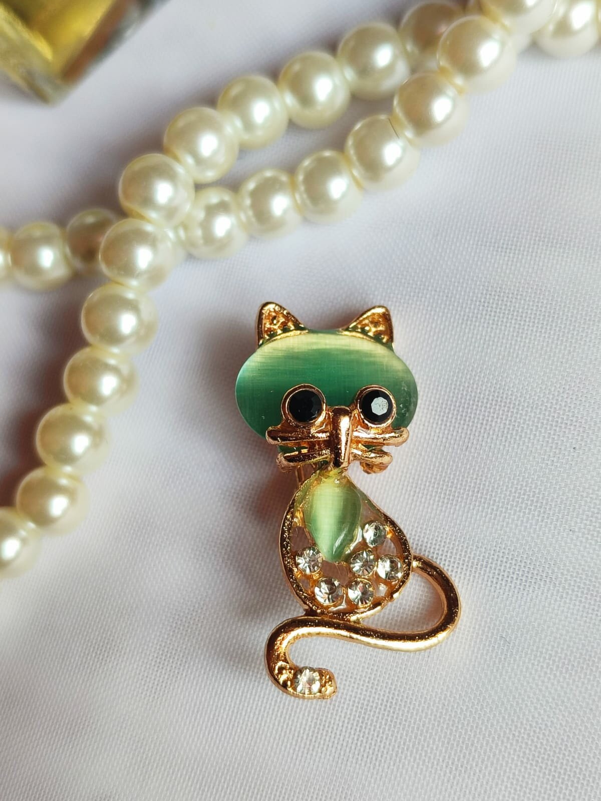 Брошь, эмаль