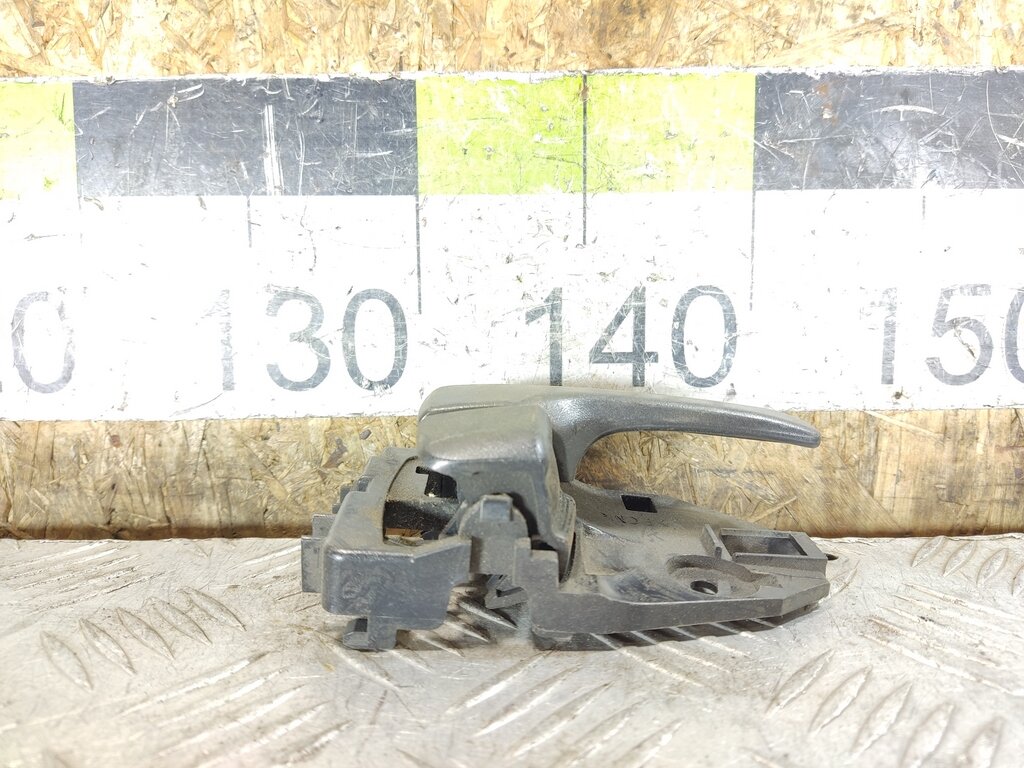 Ручка двери внутренняя задняя правая MITSUBISHI Lancer 9 MR627181