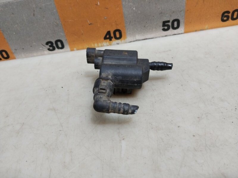 Б/У Клапан электромагнитный Лада Калина 1 438051 LADA арт. 11181164200, 1118116420001