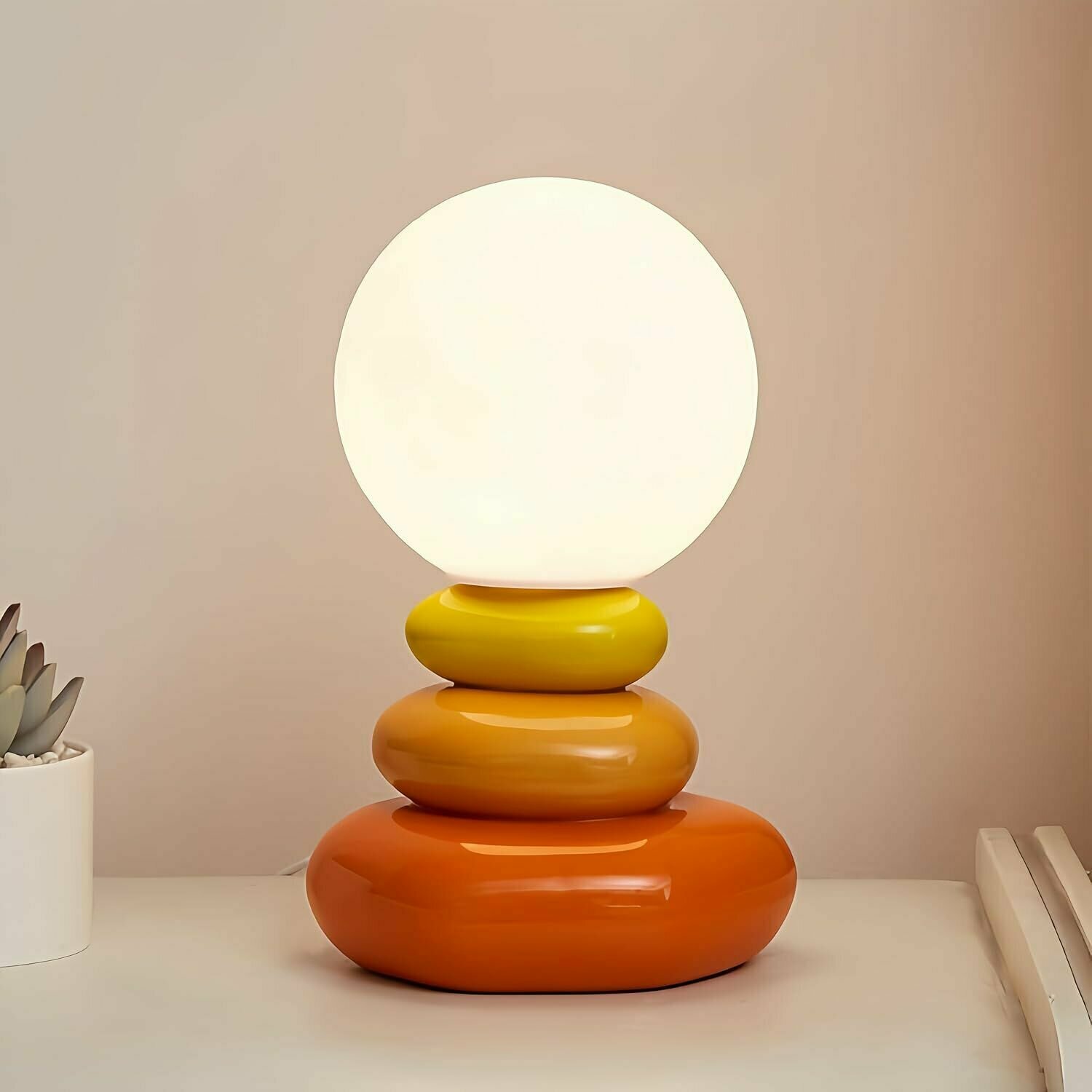 Штабелированная каменная керамическая настольная лампа