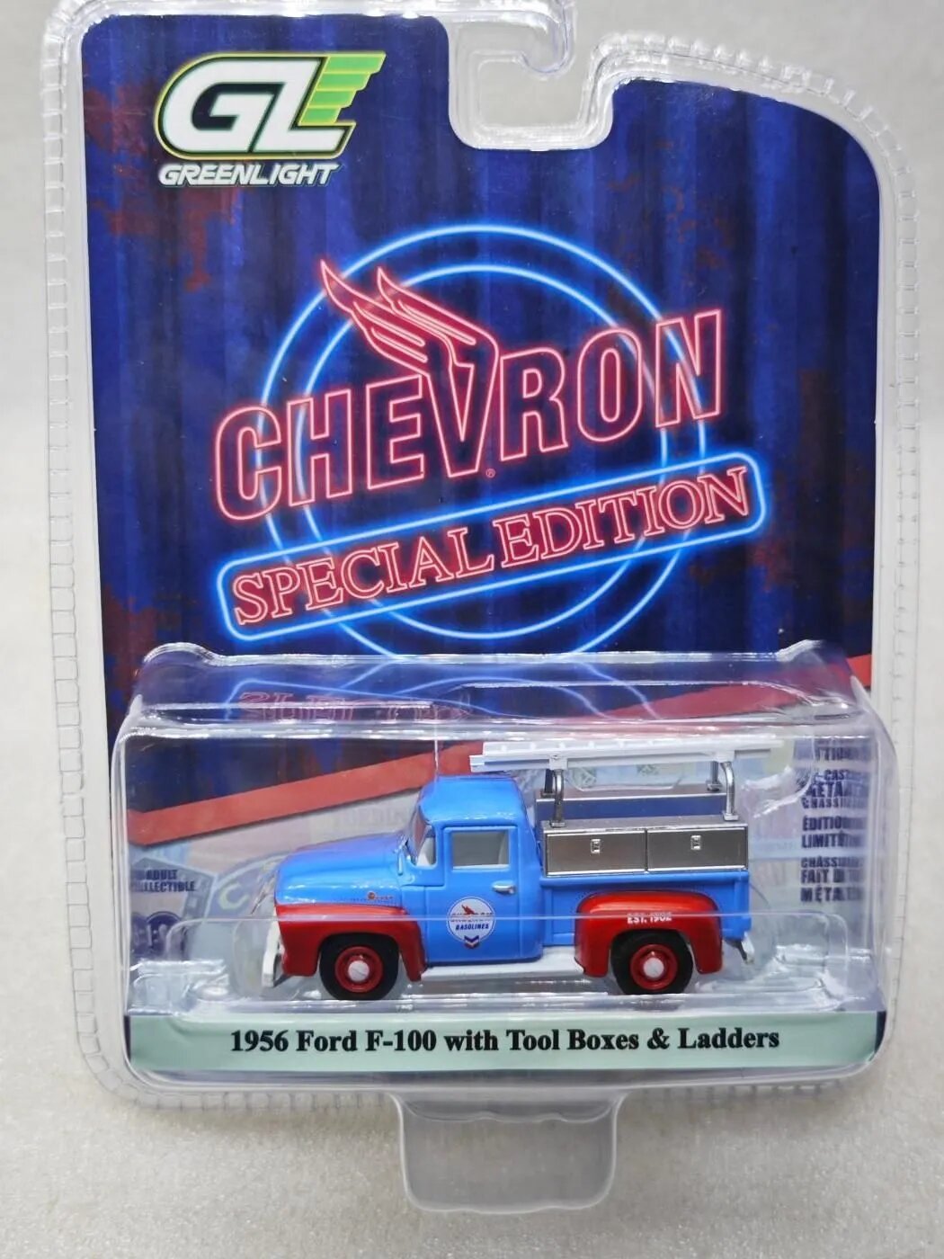 Машинка GreenLight 1/64 Chevron Special Edition Series 1 1956 Ford F-100 with Tool Boxes and Ladders Die-cast Alloy Car Model Collection Toy Gift
