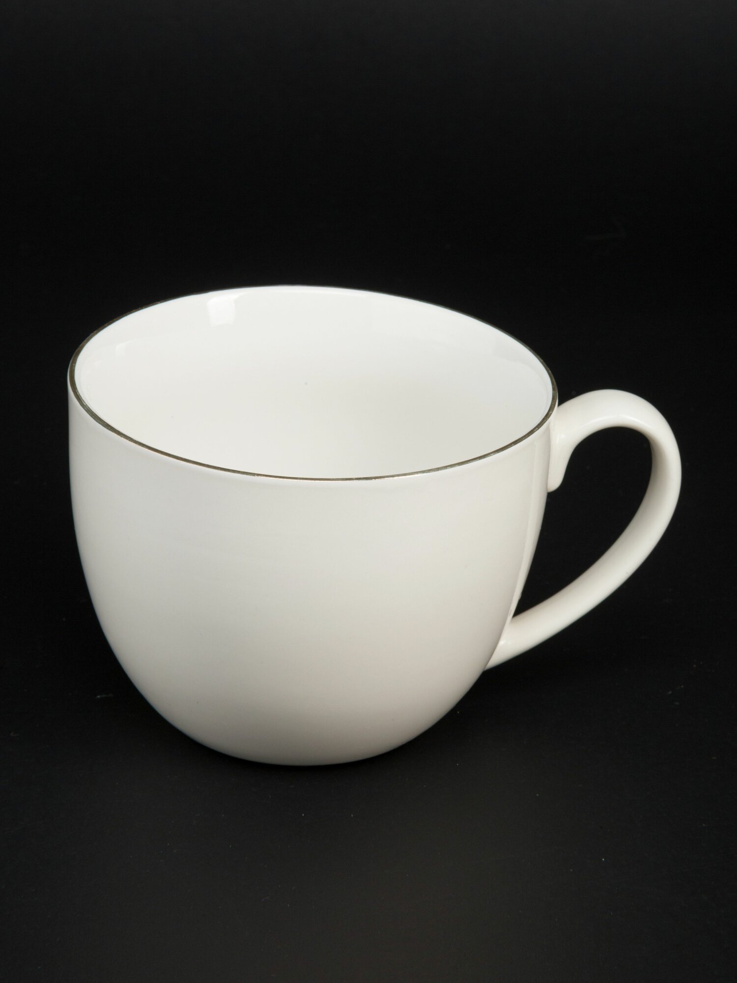 Бульонница керамическая 680 мл белая