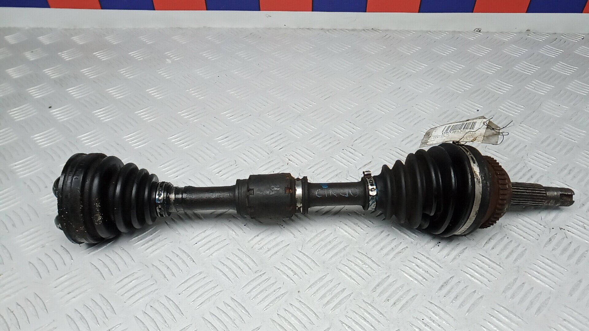 Привод передний левый TOYOTA COROLLA VERSO 2, Номер 434200F010