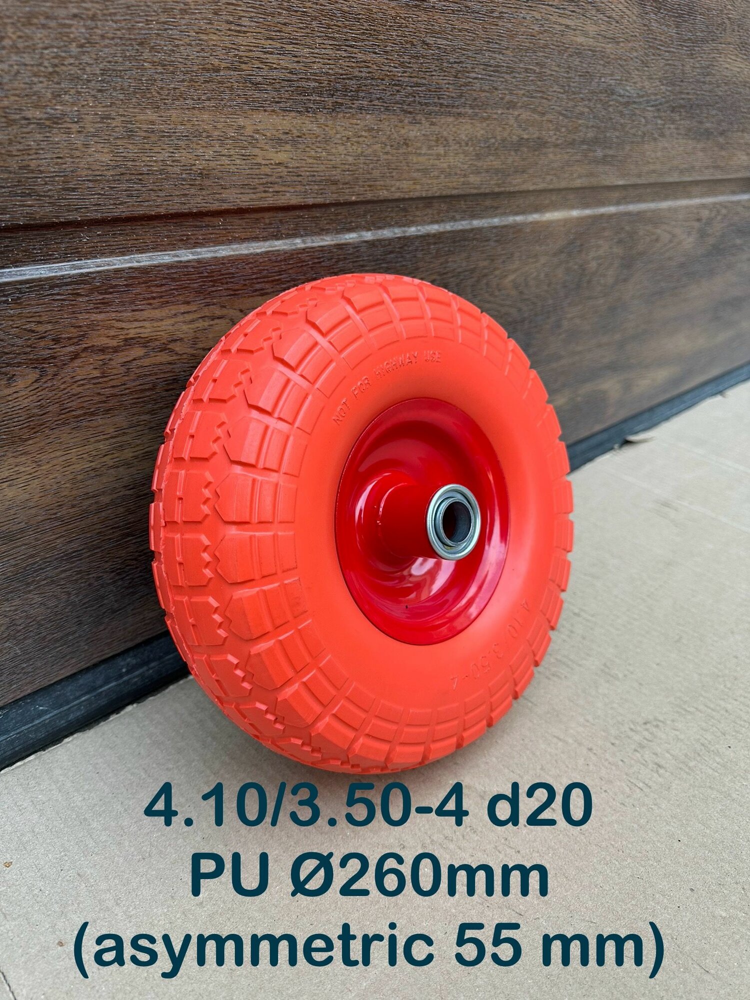Колесо полиуретановое литое для грузовой тележки NORD 4.10/3.50-4 D20 не симметричное, ступица 55мм
