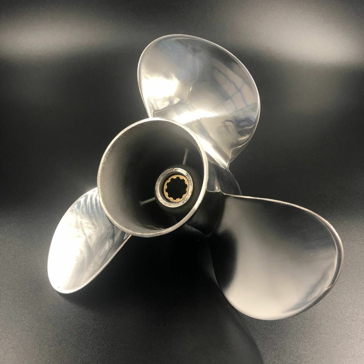 Гребной винт Yamaha 20-30, F20-25 (3x9-7/8x13) (Сталь), OEM 664-45949-02-EL