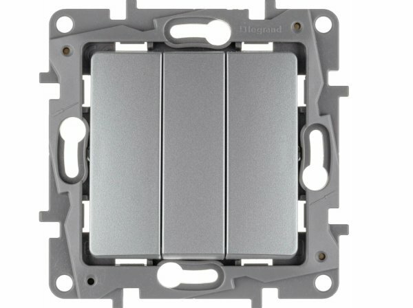 Выключатель 3-кл алюминий Etica