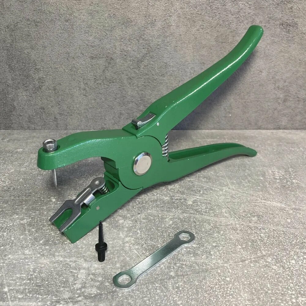 Биркач для животных, овец, КРС (универсальный биркователь ушных бирок, дополнительная металлическая игла в комплекте)