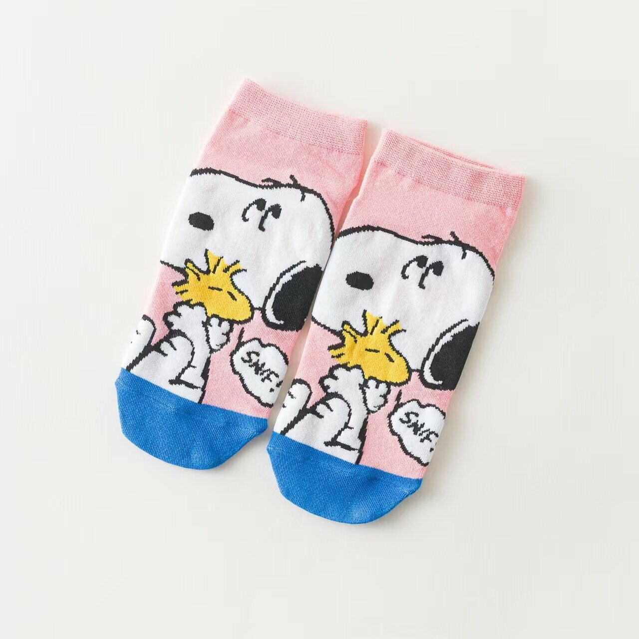 MINISO Носки Снупи，5 пар носков，Остальные 4 пары были выбраны случайным образом.
