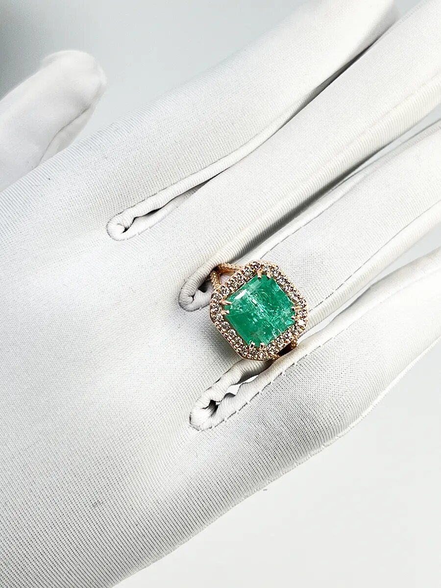 Перстень, красное золото, 585 проба, изумруд, бриллиант