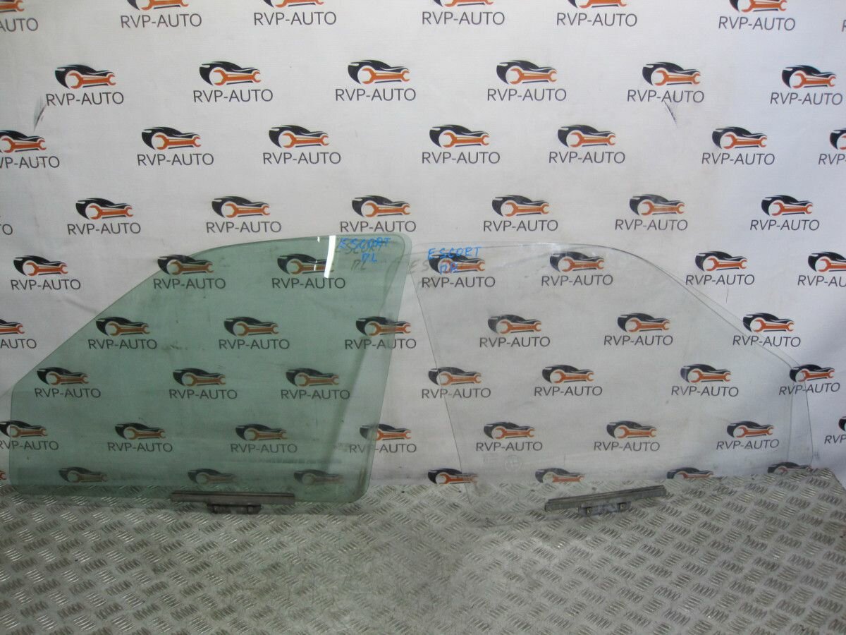 Стекло двери переднее Ford Escort 1990-2000 6972062