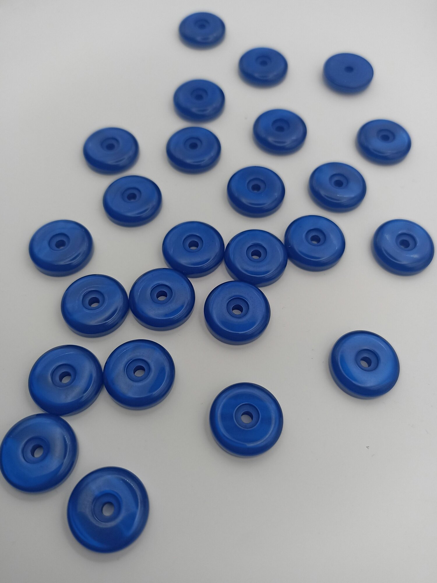 Кнопки 25 шт гармонные с центральным отв, D14хd2 Синие перламутровые для правой клавиатуры гармони