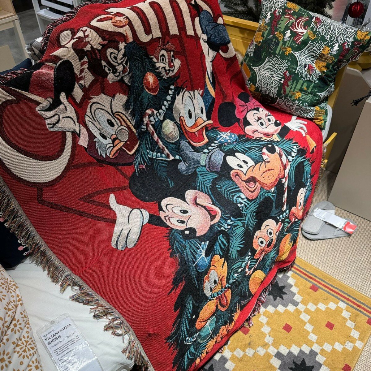 Ретро вязаное одеяло для дивана, 130х160см, красный, Disney Мультяшные персонажи