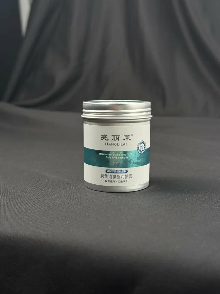 Крем для рук и ног LIANGLILAI "Viva la женщина", с маслом крокодила, 30 мл