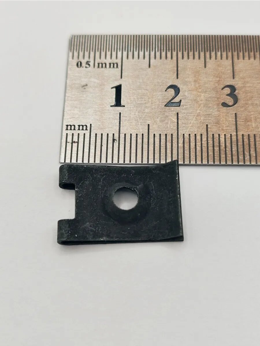 Гайка закладная