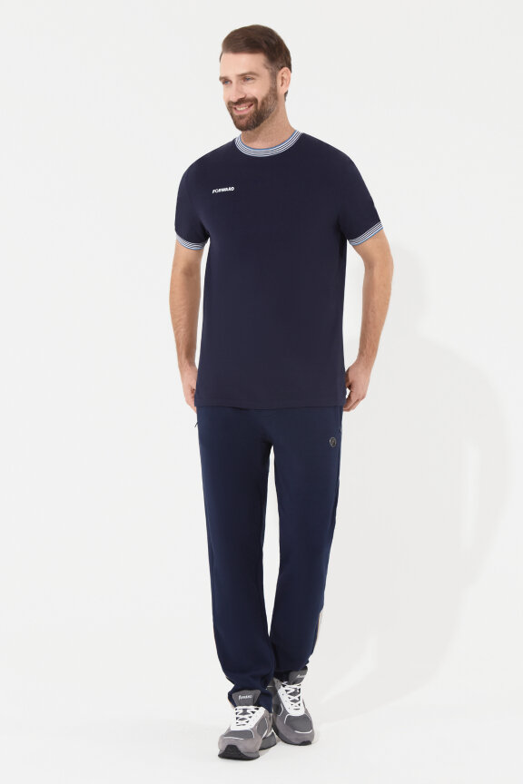 Футболка спортивная