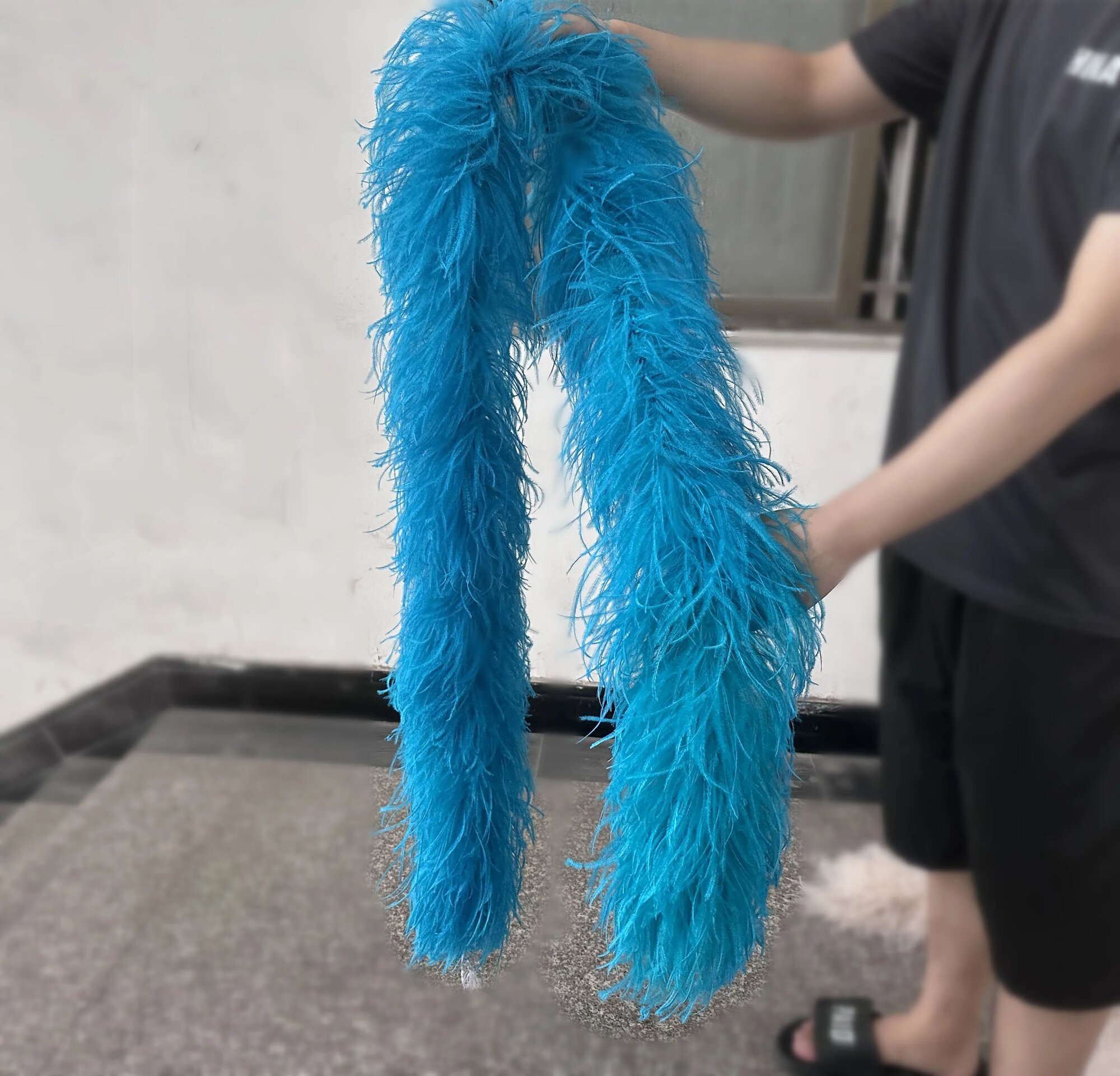 Boa из страусиного пера, 2 м, peacock blue, 6PLY
