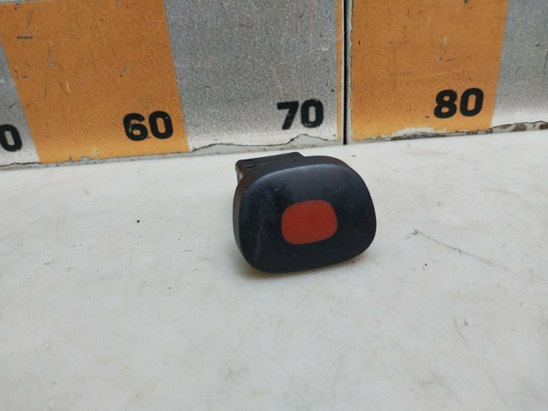 Б/У Кнопка аварийной сигнализации Renault Symbol 2005 451088 RENAULT арт. 7700421820