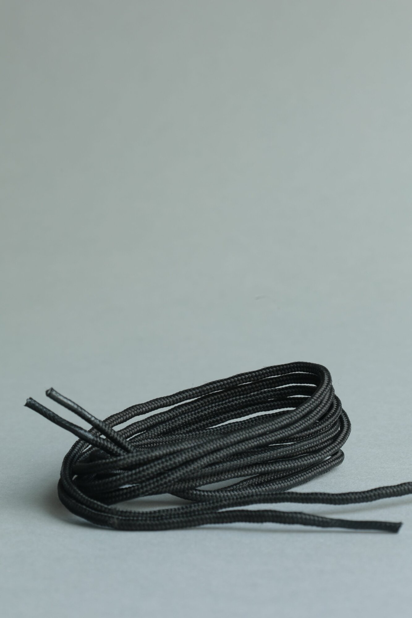 140 см тонкие шнурки 3 мм с сердцевиной