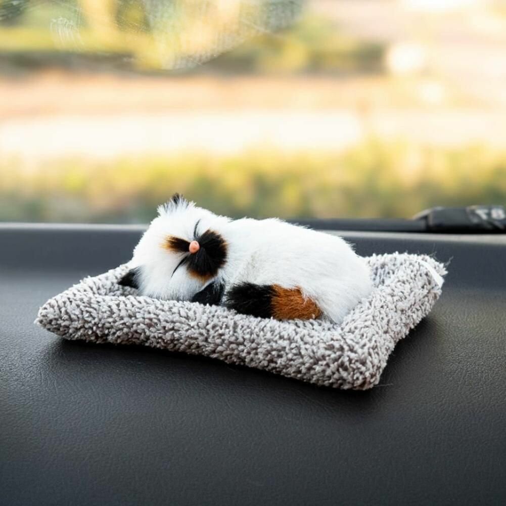 Мягкая игрушка кошка в машину на панель авто