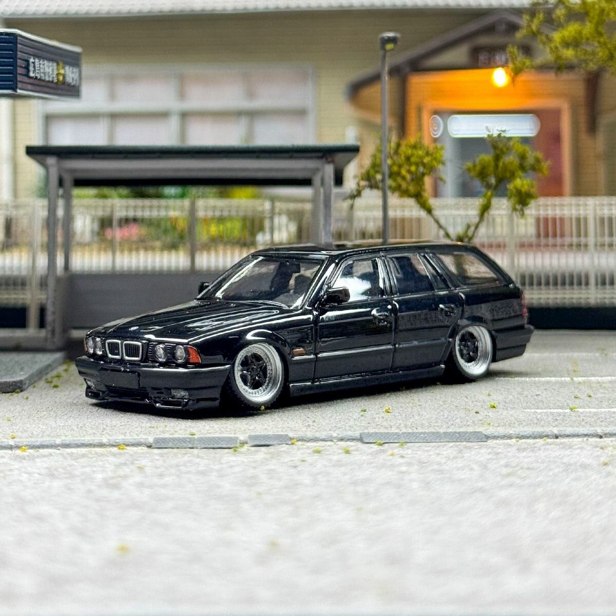Mortal 1:64 BMW E34 Touring Легковая модель автомобиля