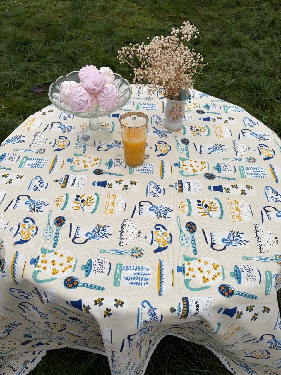 Скатерть из ткани Duck с водо- и грязеотталкивающими свойствами с тефлоновой пропиткой 140*140