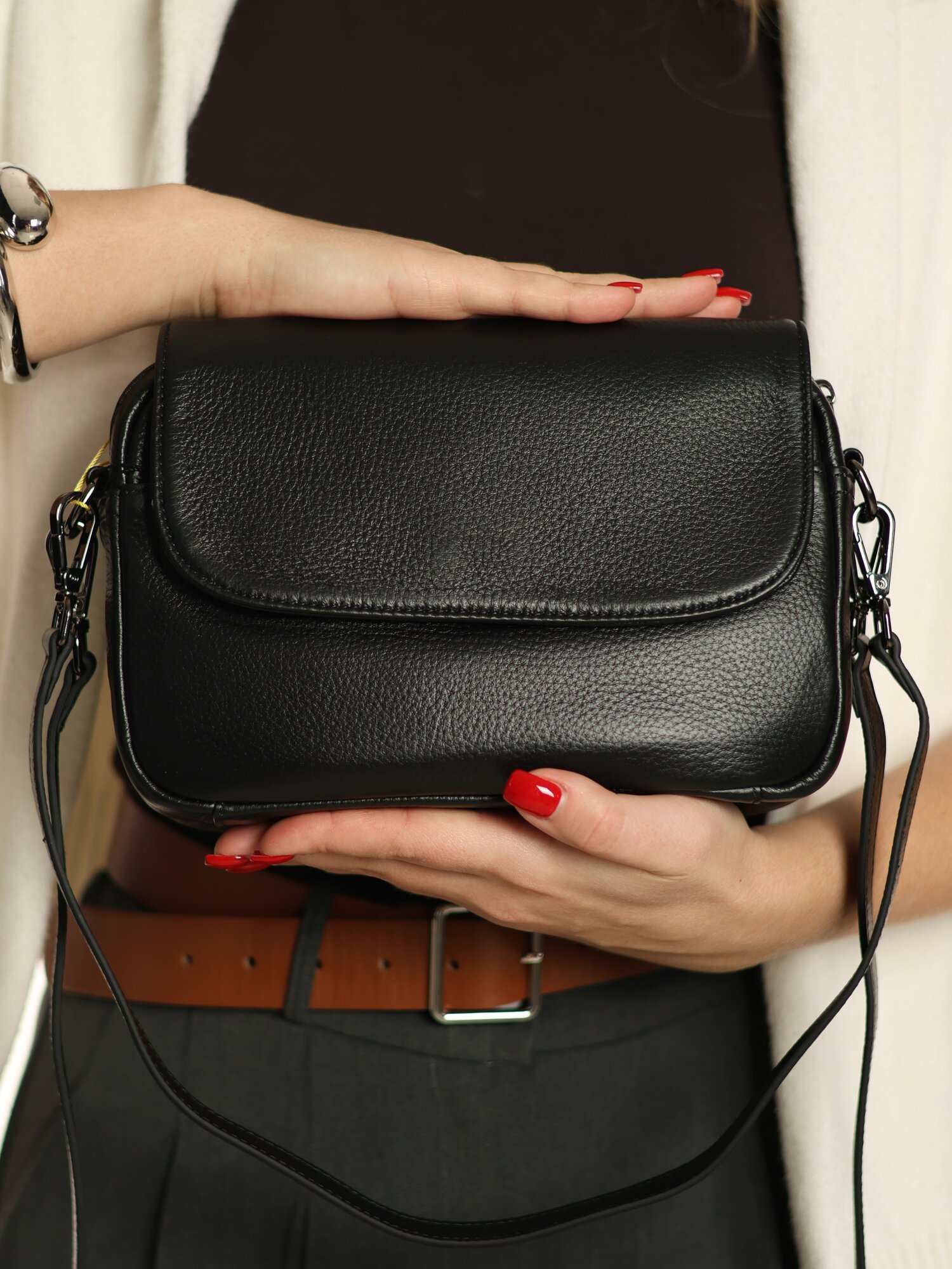 Сумка кросс-боди  МариОль с клапаном