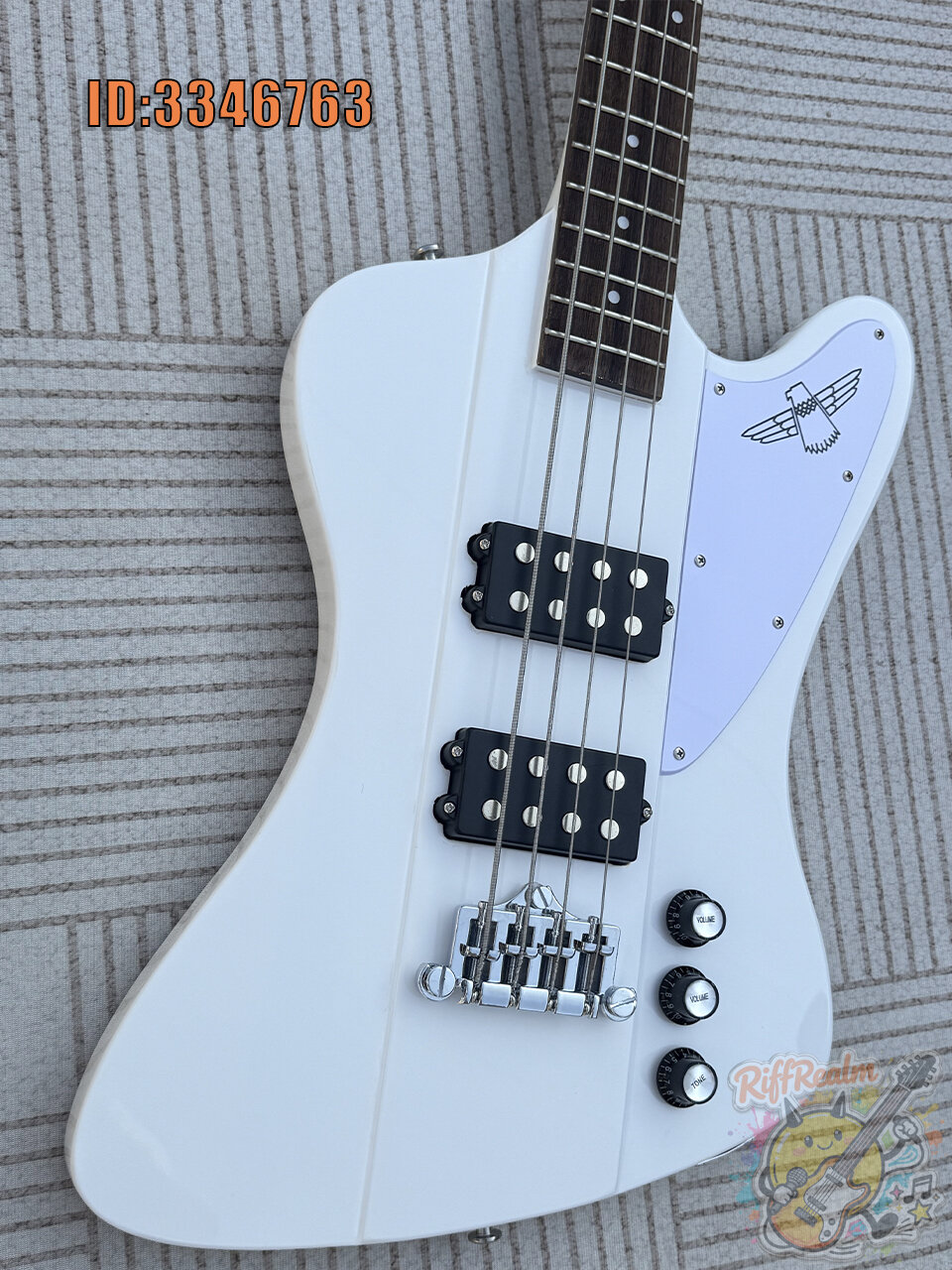 Бас-Гитара Thunderbird White — фото 1