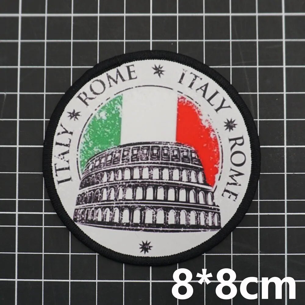 Нашивка с флагом Италии и рисунком Rome