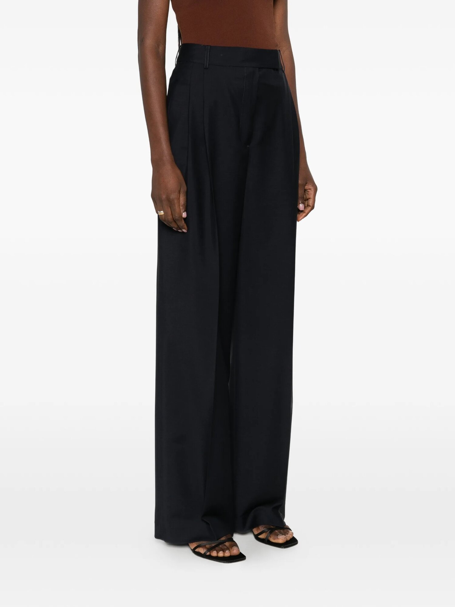 Брюки ROHE Pleated trousers, размер 34, синий — фото 1