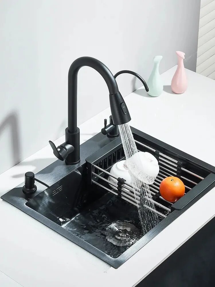 Кухонная мойка из нержавеющей стали 60 Х 45 / смеситель, дозатор, сливная фурнитура в комплекте