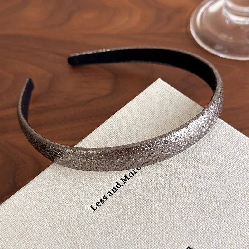 ETya Красная кожаная повязка на голову 27462C grey