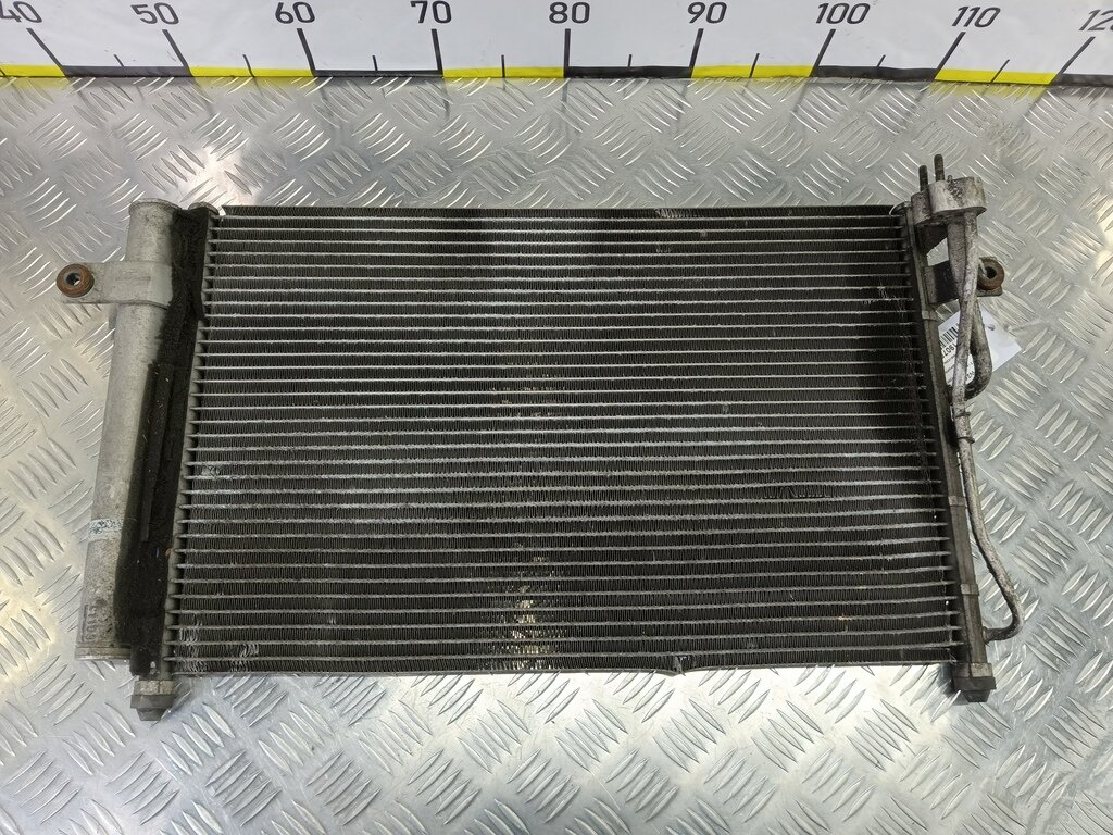 Радиатор кондиционера Б/У для Hyundai GETZ I (2002—2005) I рестайлинг (2005—2011) 976061C200