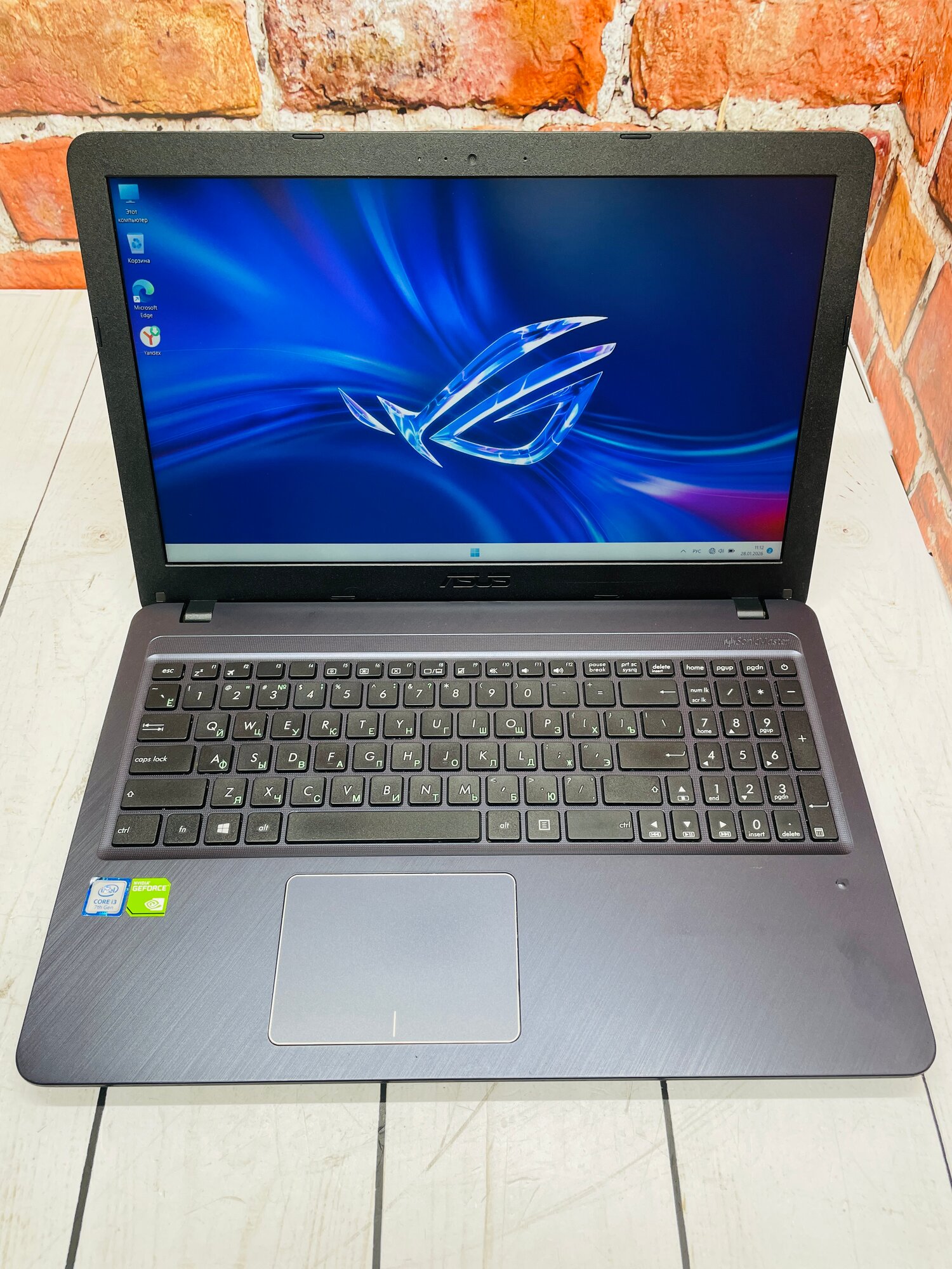 Игровой ноутбук 15,6, Asus R543UB, Intel Core i3 7020U, 6 Gb DDR4, 240 Gb SSD, GeForce MX 110