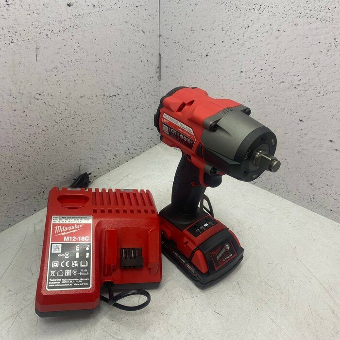 Гайковерт Milwaukee M18 FMTIW2F12