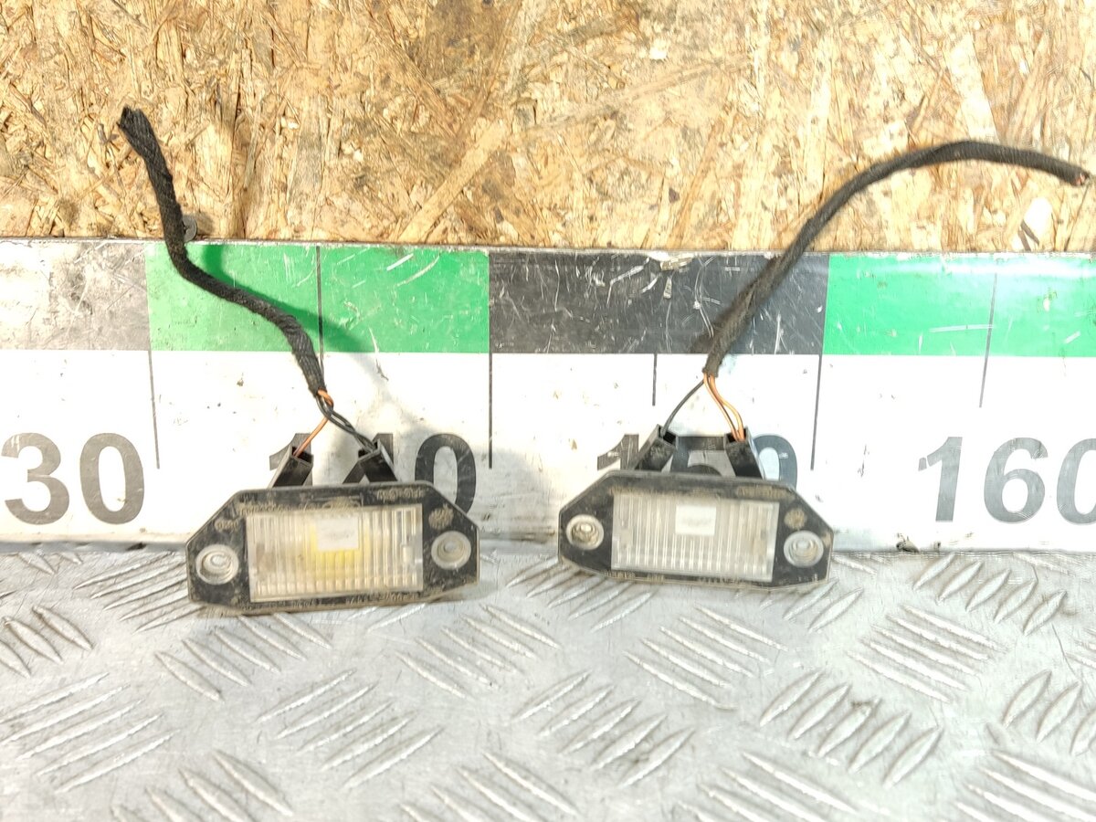 Подсветка номера FORD Mondeo 2000-2007 1341810