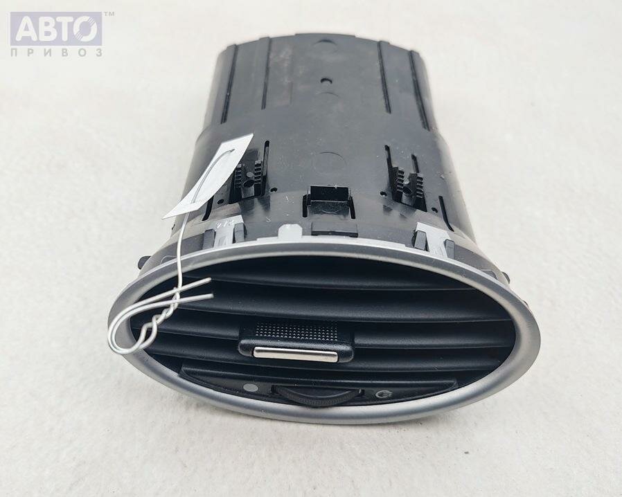 Дефлектор обдува салона Ford Focus 2 (2004-2010)