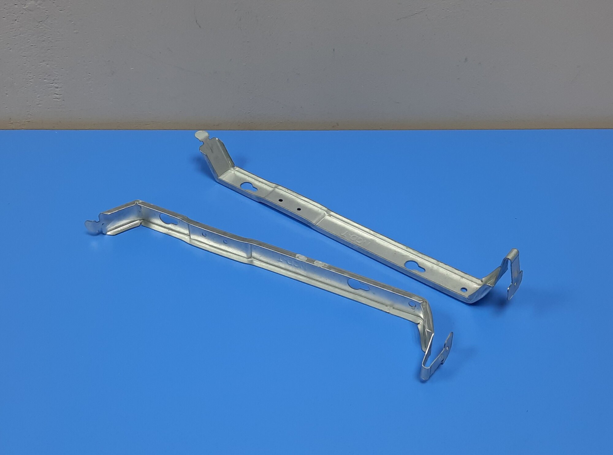 Кронштейн (подвес) конвектора Electrolux, Ballu