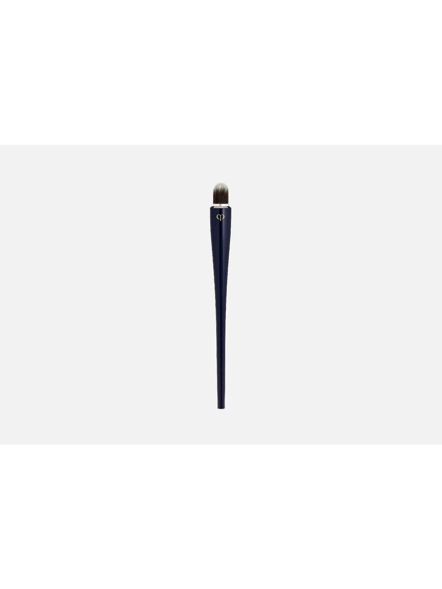 CLÉ DE PEAU BEAUTÉ Concealer brush Кисть для консилер
