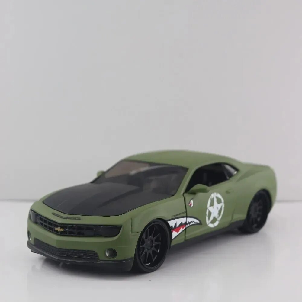 1: 24 2010 Chevrolet Camaro Сплавная модель автомобиля, подарки для мальчиков, коллекционные хобби, подарки на день рождения