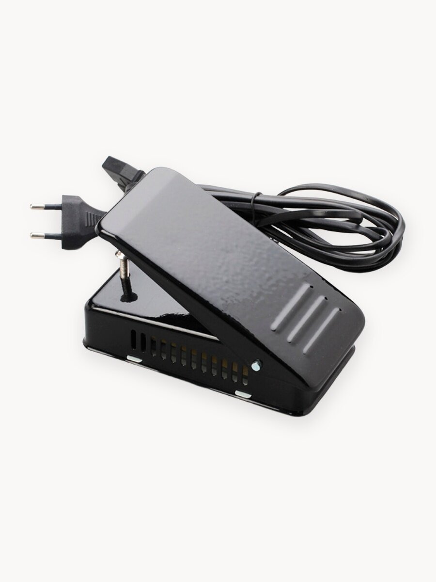 Педаль для швейной машины оверлока реостатная для GN 1-2 (51 класс), Jasmine, Yamata FN2-7D, Veritas, Seiko и другие