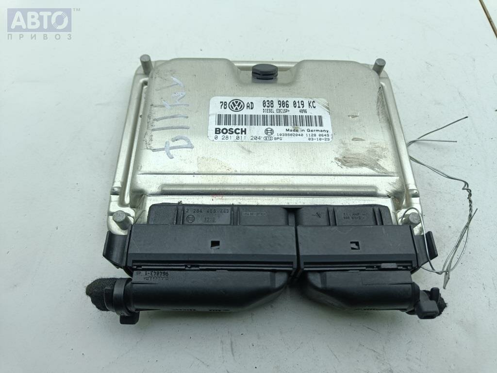 Блок управления двигателем (ДВС) Volkswagen Passat B5+ (GP)