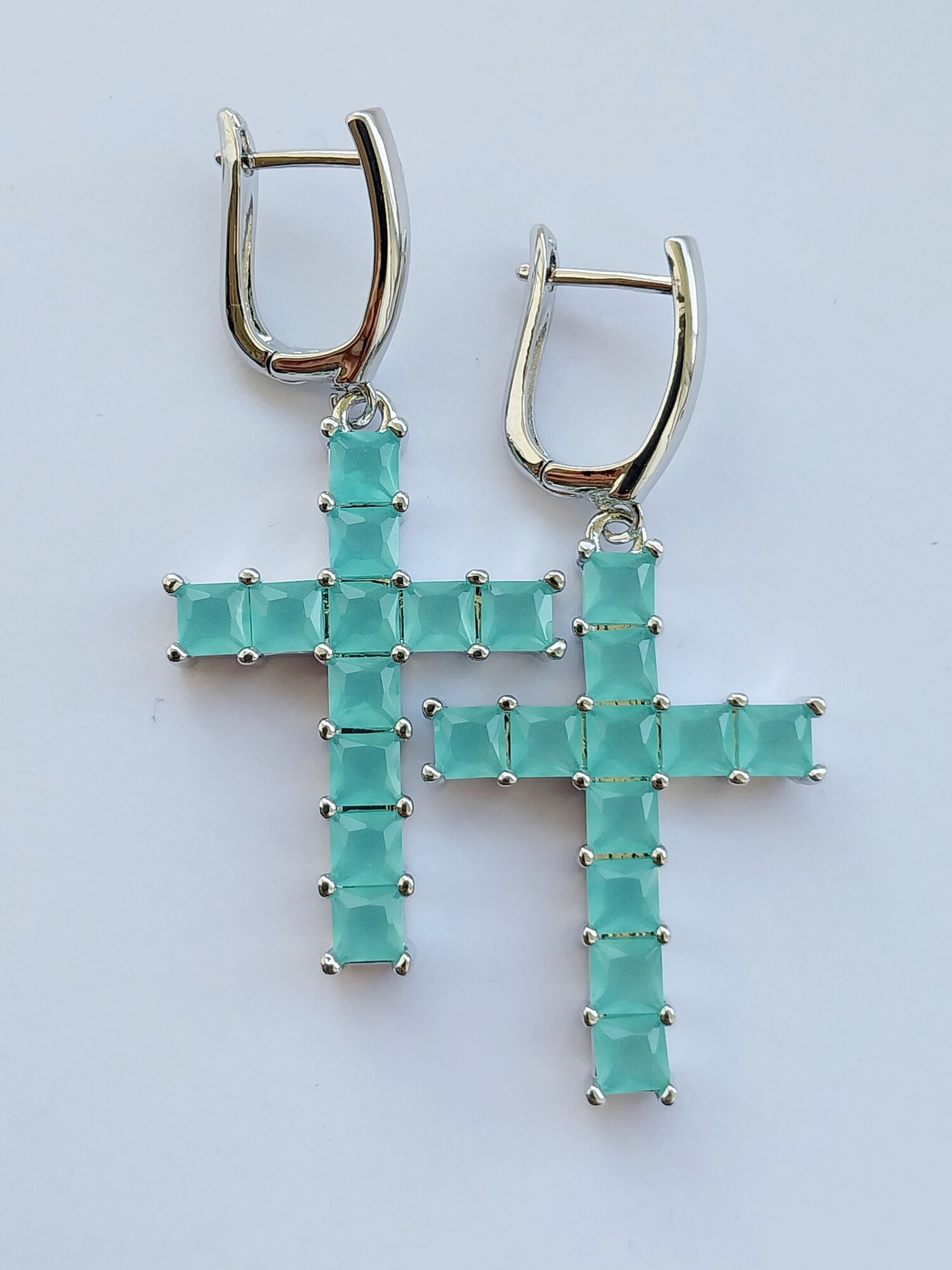 Серьги конго, с подвесками