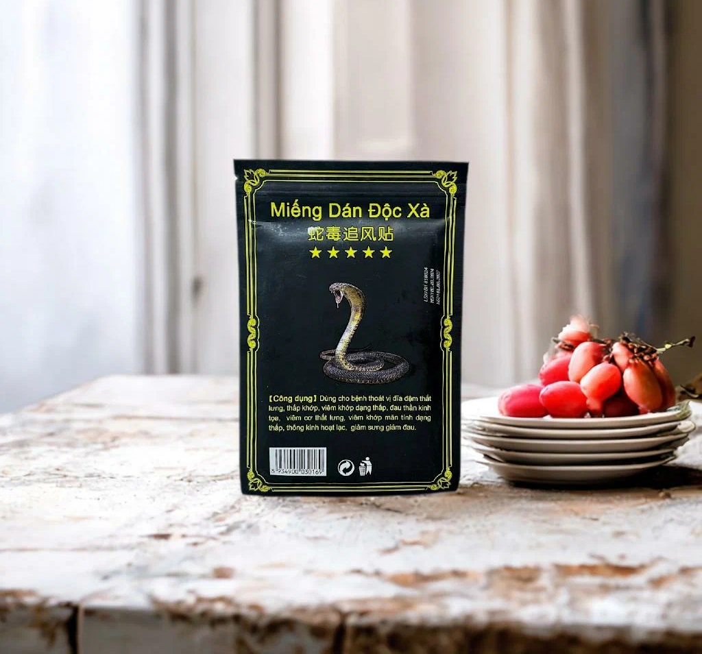 Вьетнамский пластырь "Mieng Dan Doc Xa", с ядом кобры, для всех типов кожи, 20 шт, 70 г