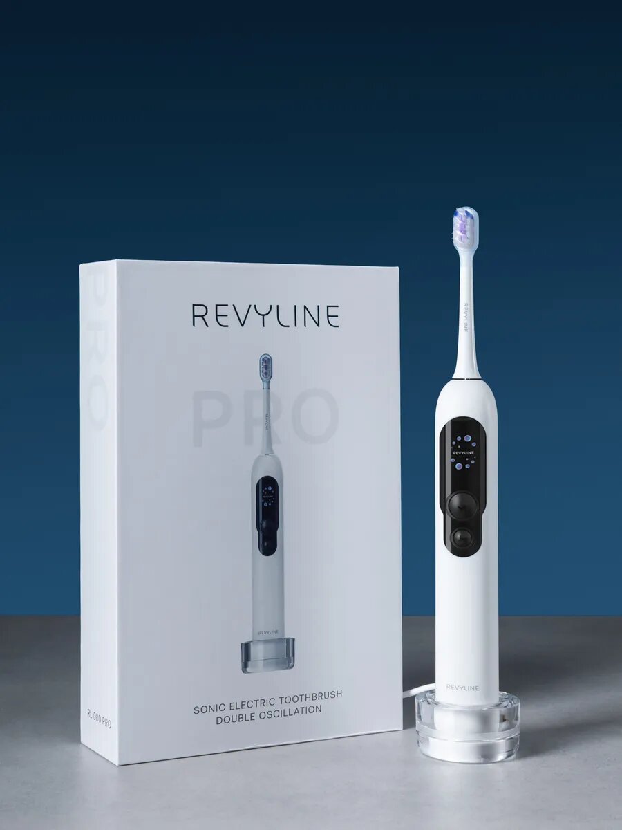 Электрическая звуковая зубная щетка Revyline RL 080 Pro белая, взрослая, с двойными колебательными движениями
