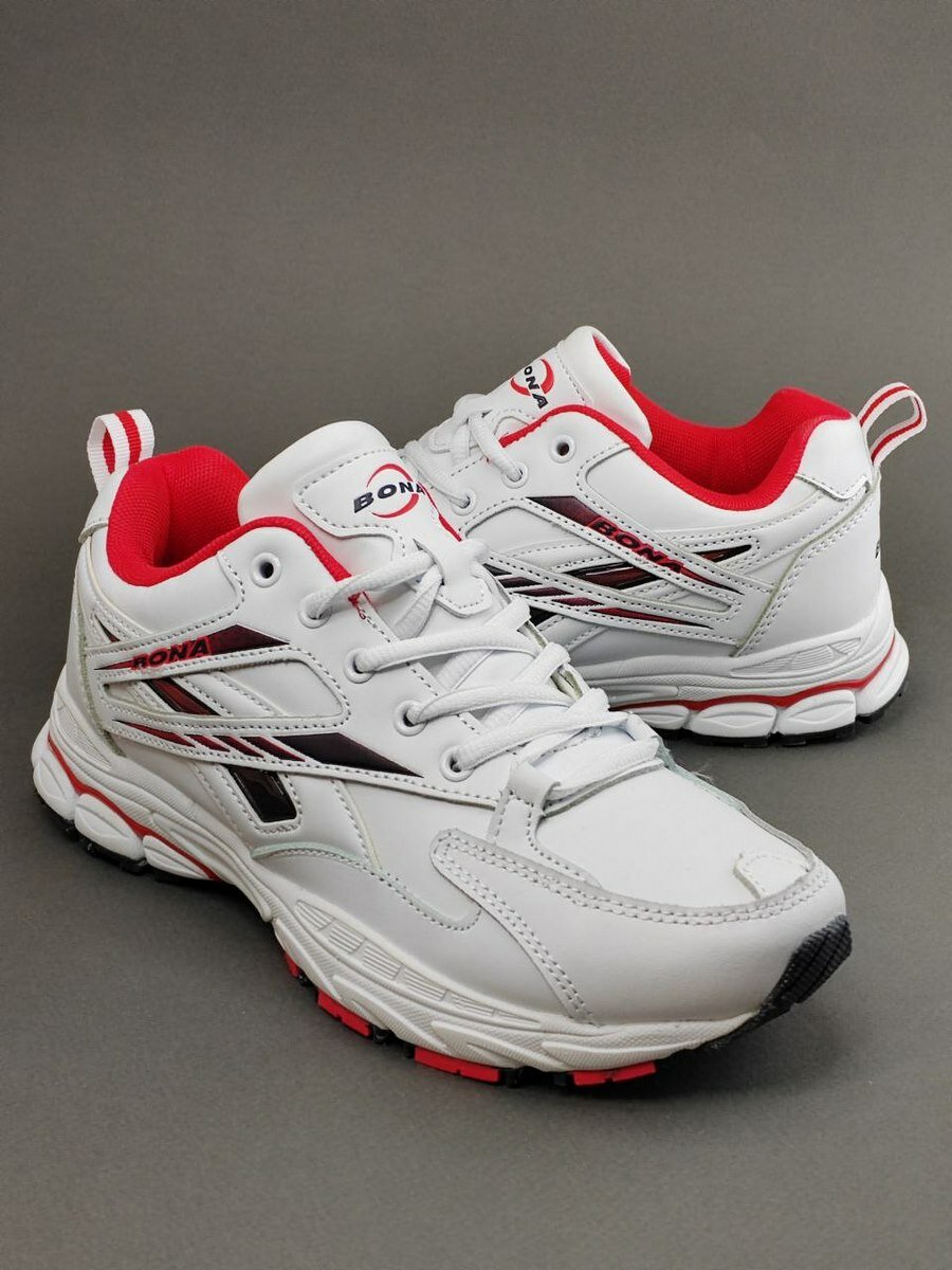 Кроссовки спорт